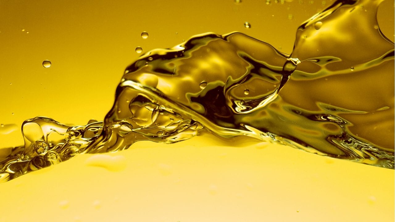 Shell engine oils and lubricants | Shell in Ghana